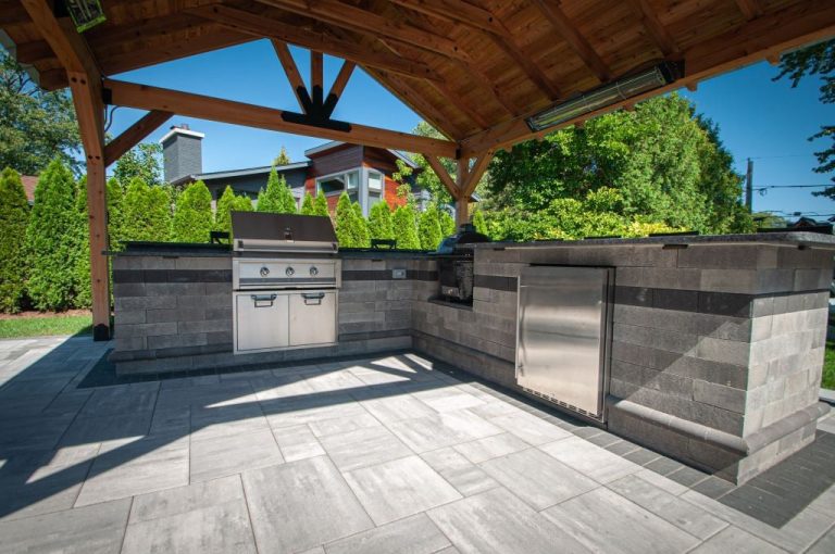 How to Build an Outdoor Kitchen with PaversPavestone Brick Paving